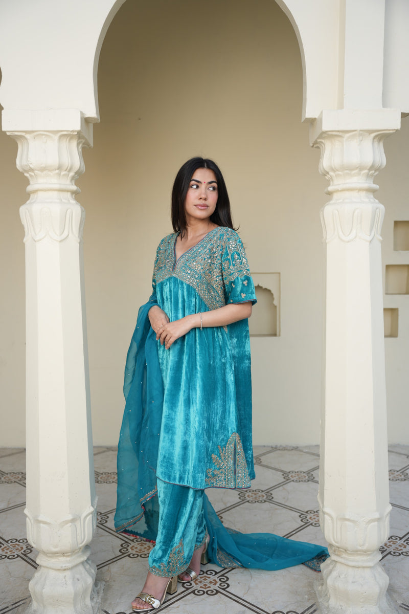 Aasmani – Akriti By Ritika